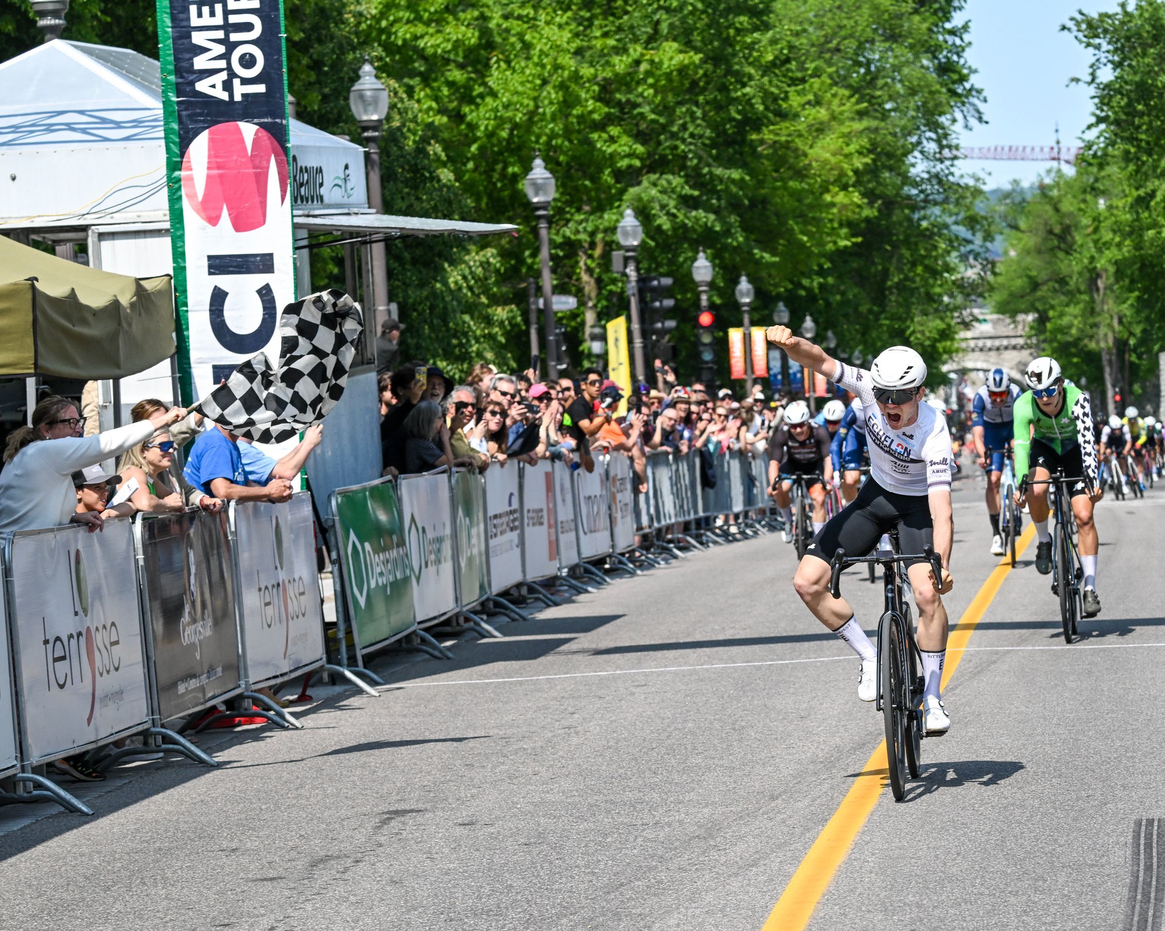 Philippe Jacob l'emporte à Québec - La Voix du Sud