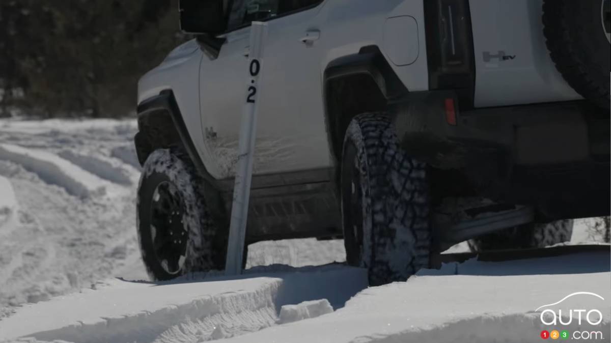 GM lance le mode King Crab pour son Hummer - La Voix du Sud