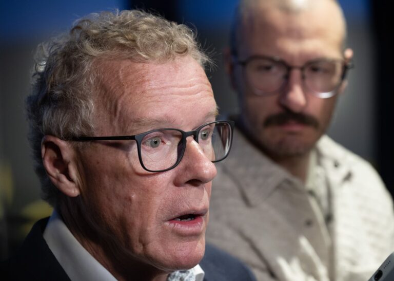 Le ministre du Travail, Jean Boulet, quittera la vie politique - La ...